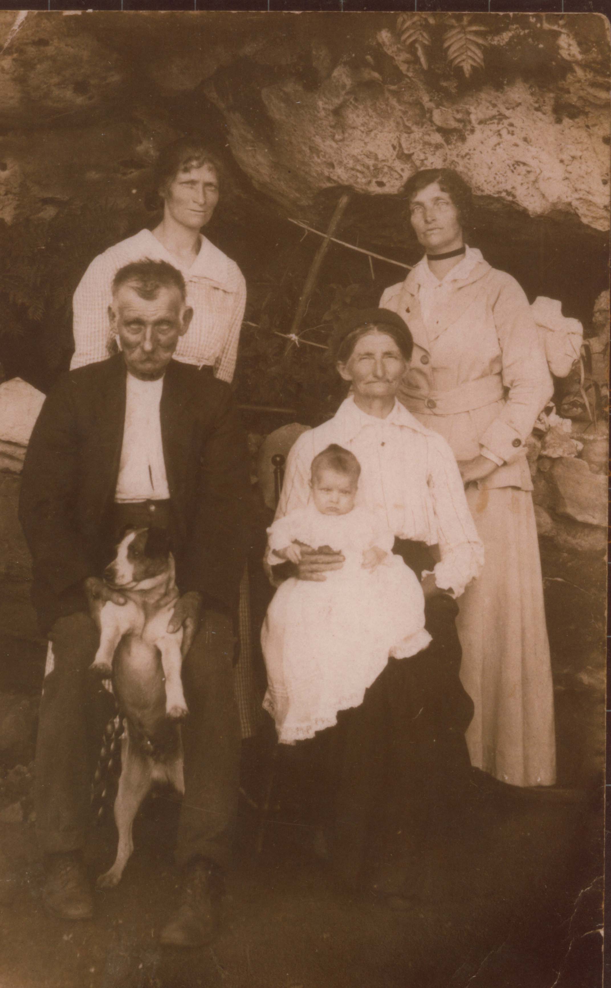 Archie & family – Chrissy Fletcher